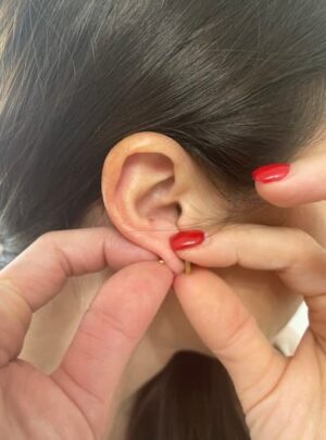 How to Remove Flat Back Earrings (The Easy Way) | Fit Mommy In Heels